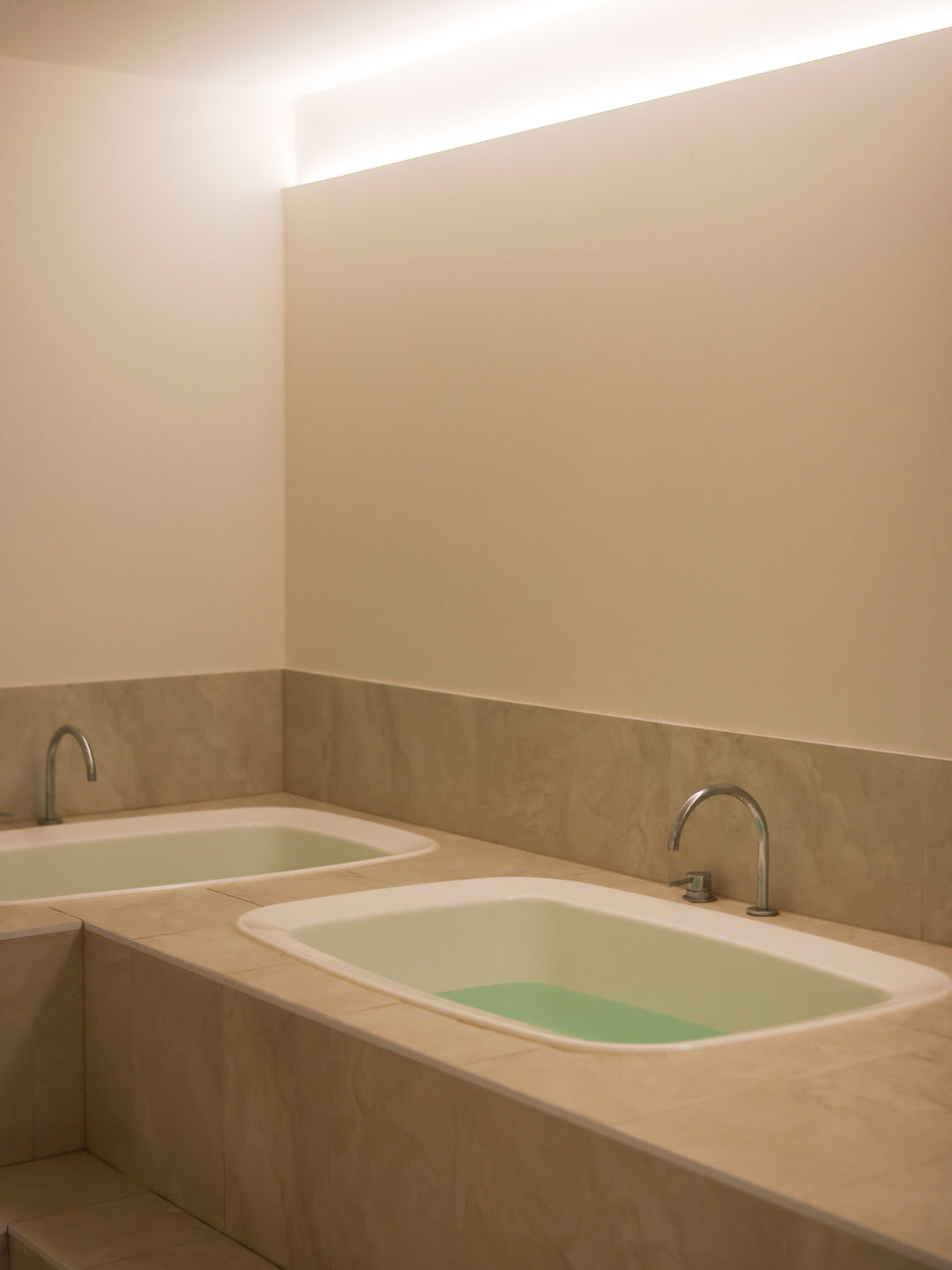 Slow House - Why should you implement Hot/Cold Therapy in your life ...